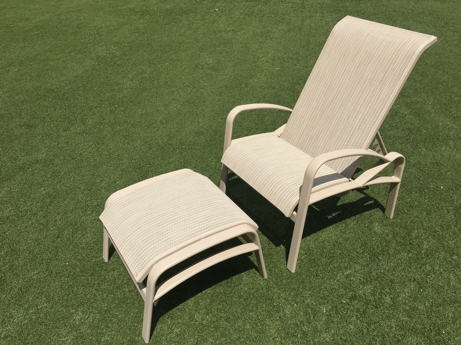 Maui 90.SL Recliner Chair - Beach & Patio Outdoor Living